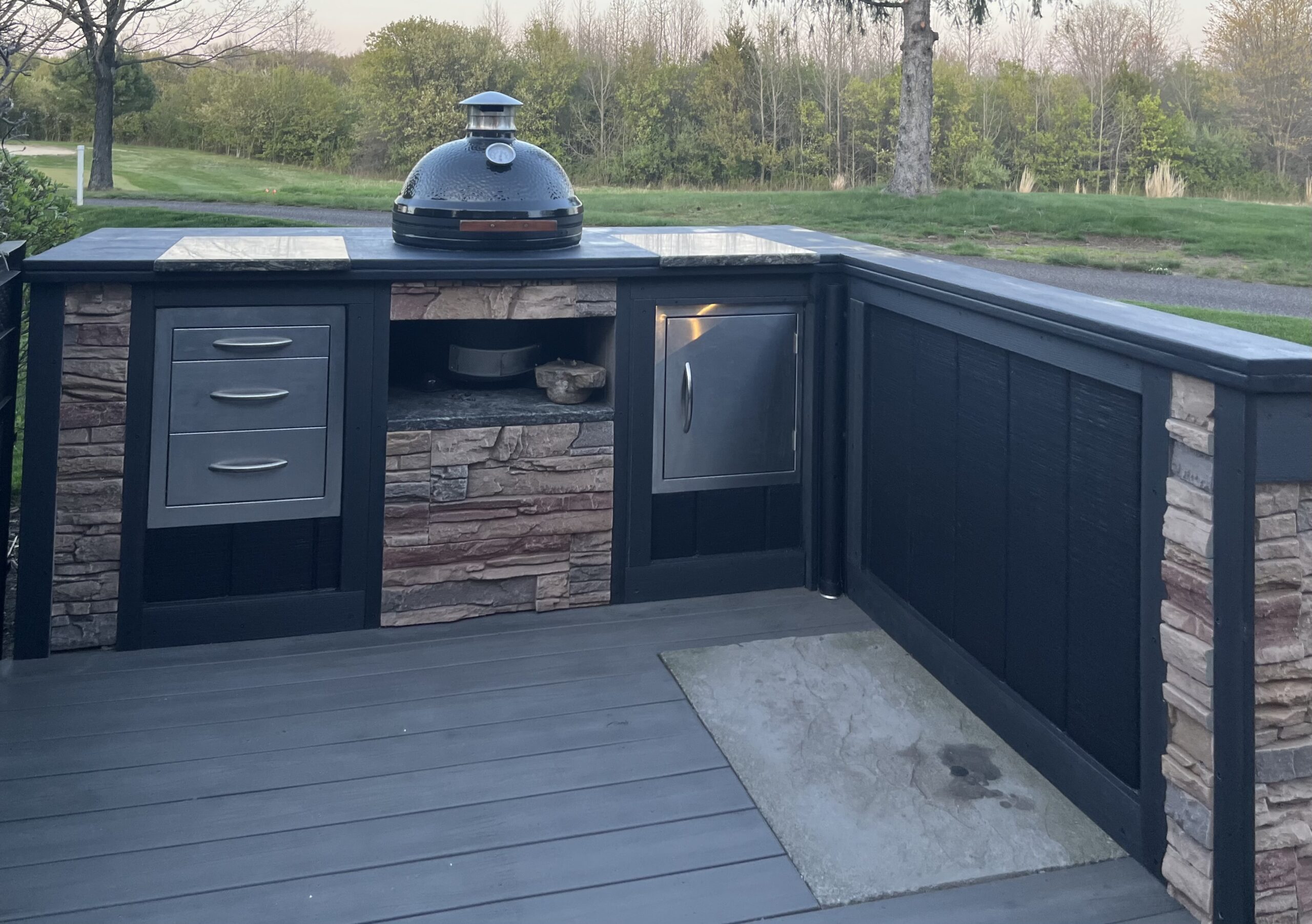 George's Outdoor Kitchen Stone Veneer - GenStone